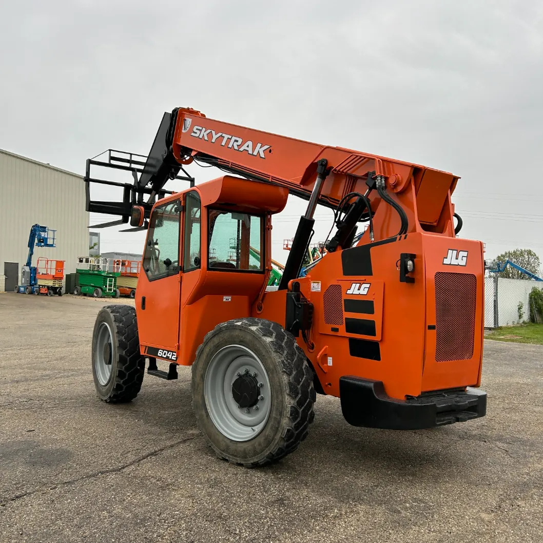 2016 Skytrak 6042 - Stack Equipment