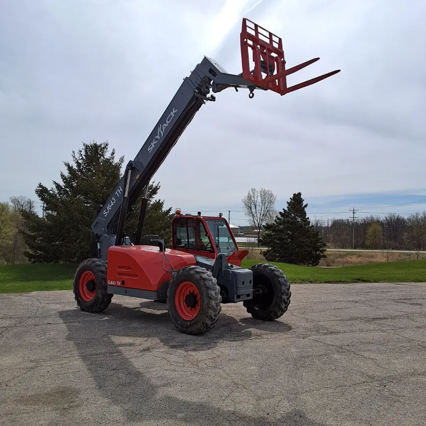 2017 Skyjack SJ643TH - Stack Equipment